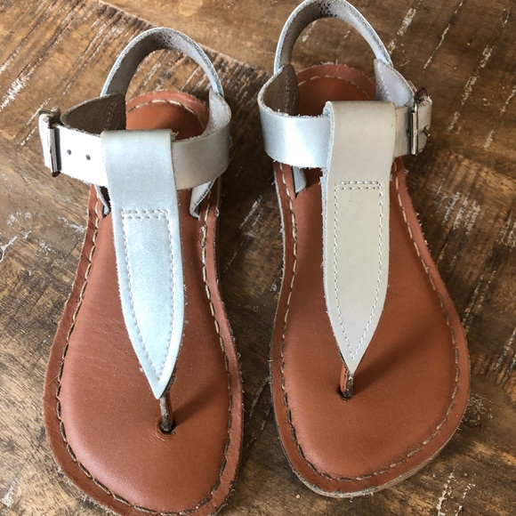 Shoes | Sunsans Sandals Size 11 Little Girls | Poshmark